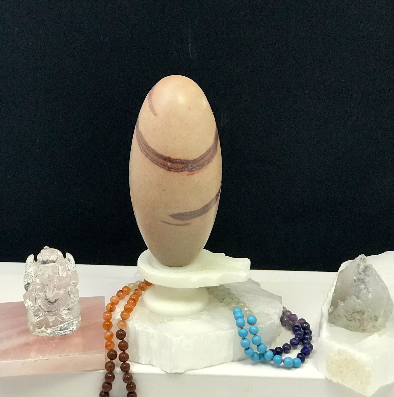 Shiva Lingams – Crystals of India